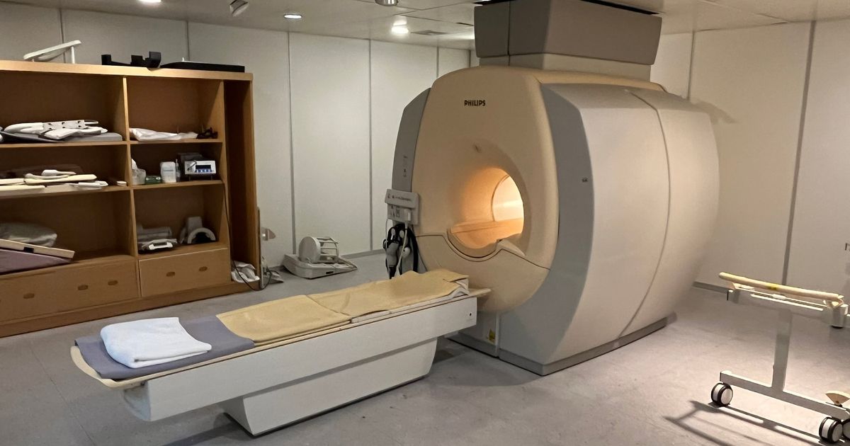 MRI PHILIPS INTERA1.5T YOM: 2006